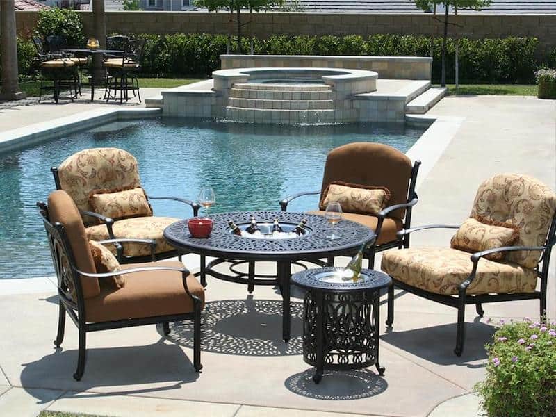 Aloha Custom Pools – Outdoor Living